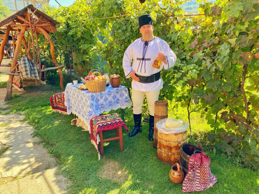 Piţărăii ♰ Colindul Pițărăilor | Din vremurile geților