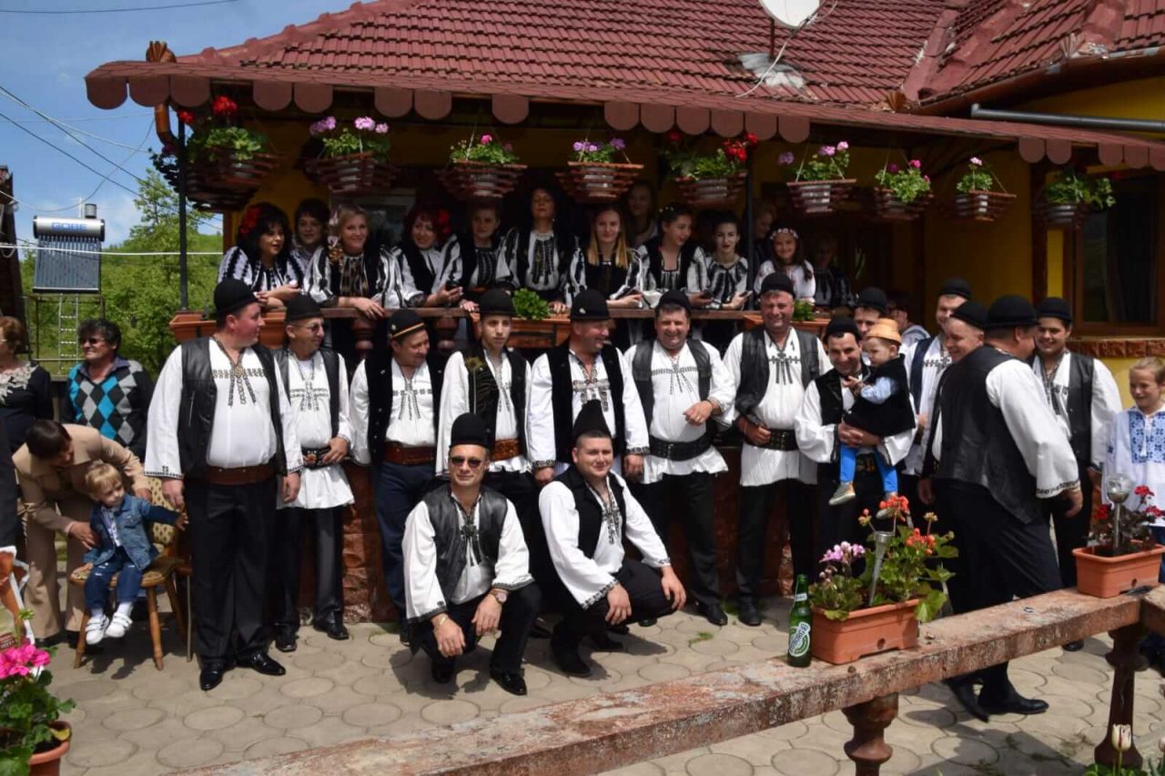 Viaţa de familie în Imperiul Getic vs Familia momârlănească